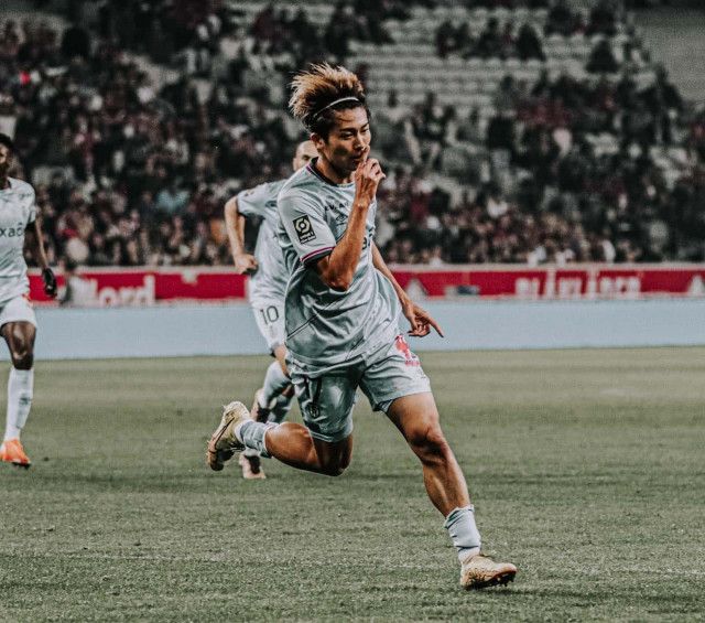 移籍後初ゴールの中村敬斗をスタッド・ランス公式が祝福🎂 スポーツブル Goo ニュース