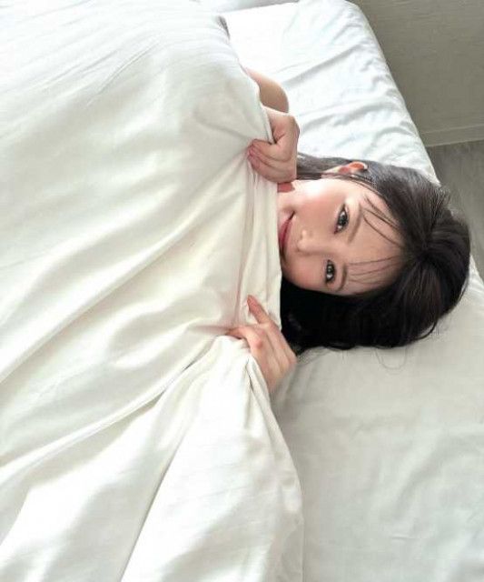 史上最高1st写真集が大注目AKB48・込山榛香、あざといショットに「可愛い〜!」「美しい」 = エンタメ - 写真 - goo ニュース