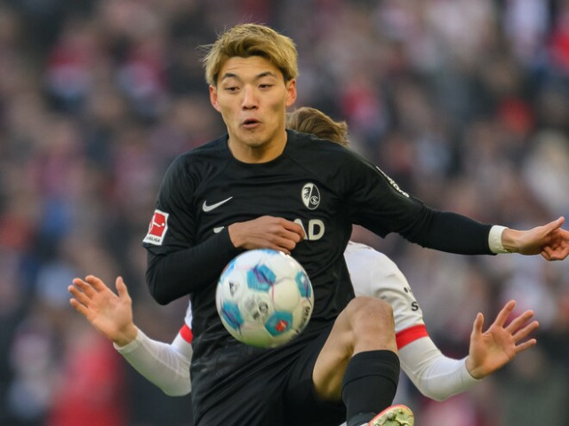 「ひどい試合だった」シュツットガルトに0−4敗戦…フライブルク堂安律が大敗に言及「チームとしての課題が全部出た」 Soccer Digest
